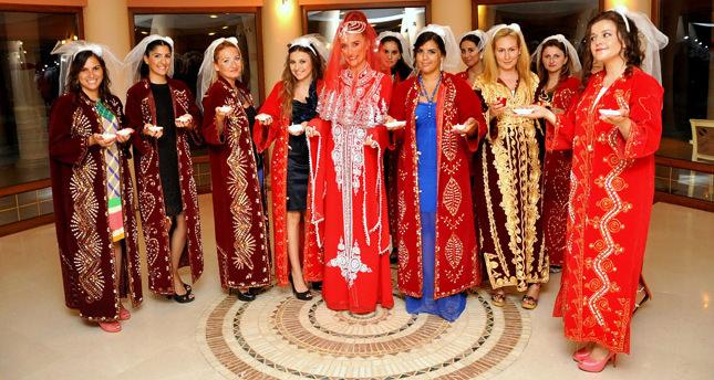 What You Need to Know about the Turkish Wedding Traditions And Customs ...
